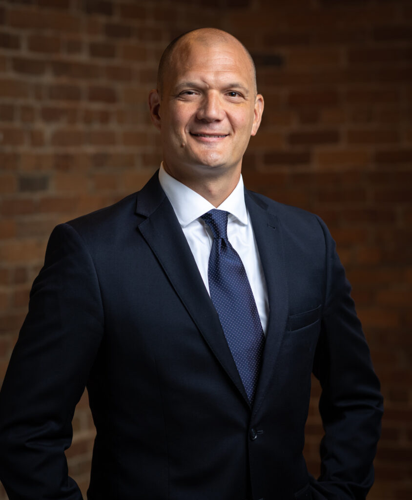 ABOUT US – GreenCourt